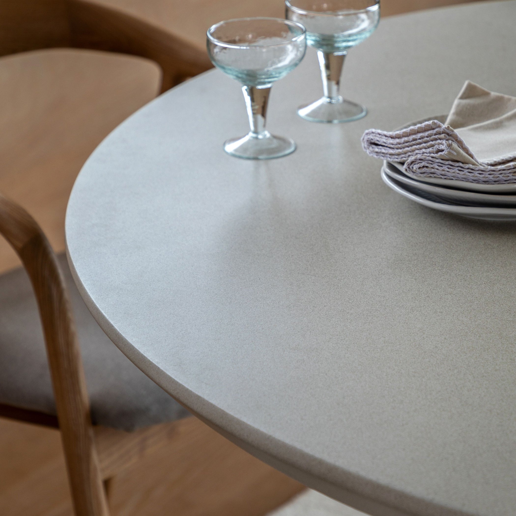 Arbor Round Dining Table – Linen – Shropshire Design