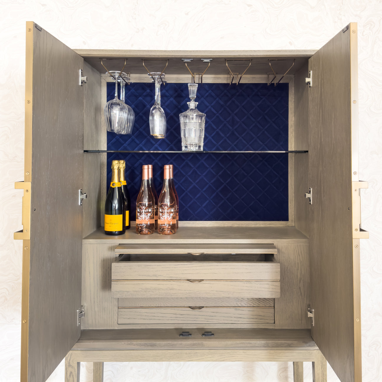 Fernsby Squares Bar Cabinet with Oak and Brass – Shropshire Design