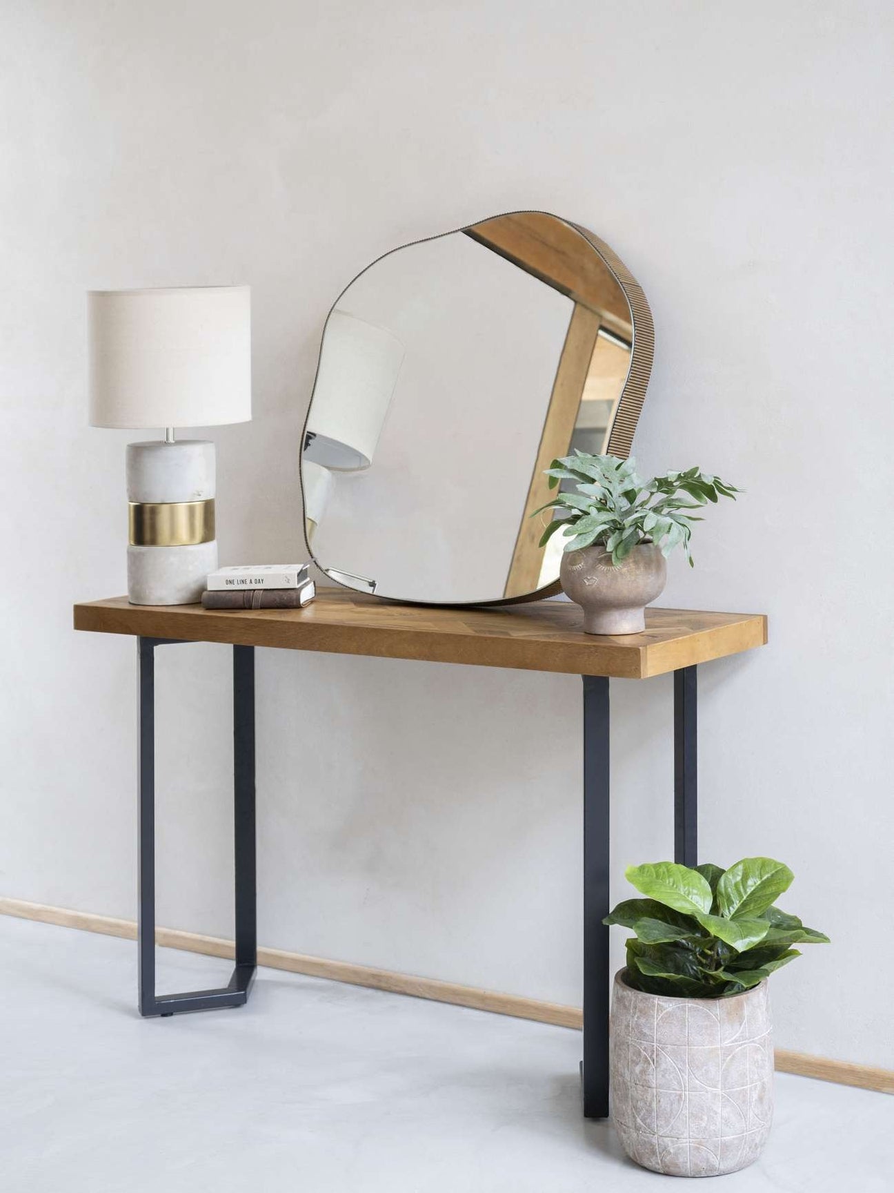 Libra Interiors Concrete and Gold Table Lamp – Shropshire Design